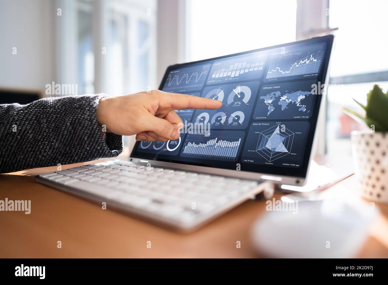 Digital graphs hi-res stock photography and images - Alamy