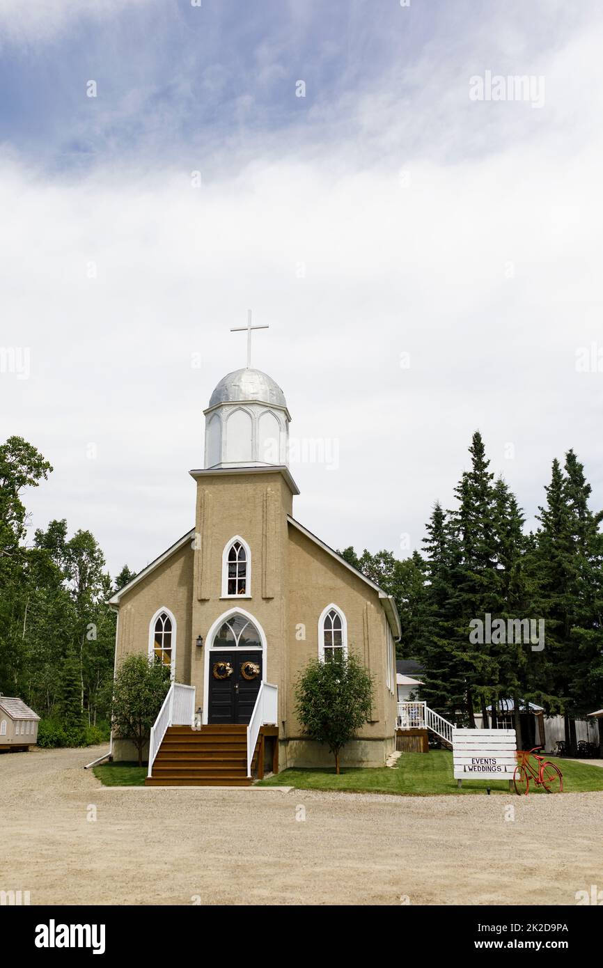Part facade dome church no people hi-res stock photography and images ...