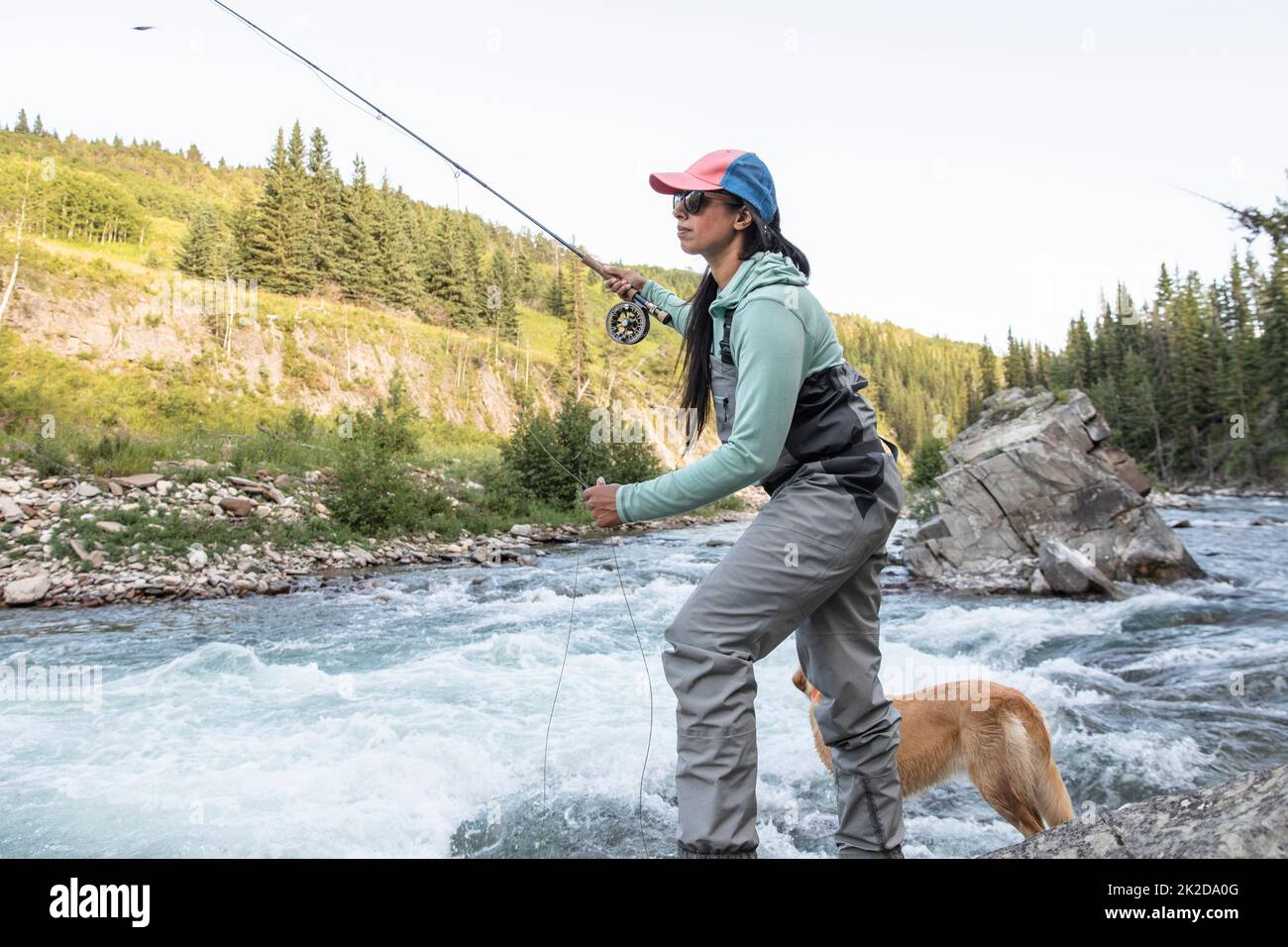 Rocks fishing hi-res stock photography and images - Alamy