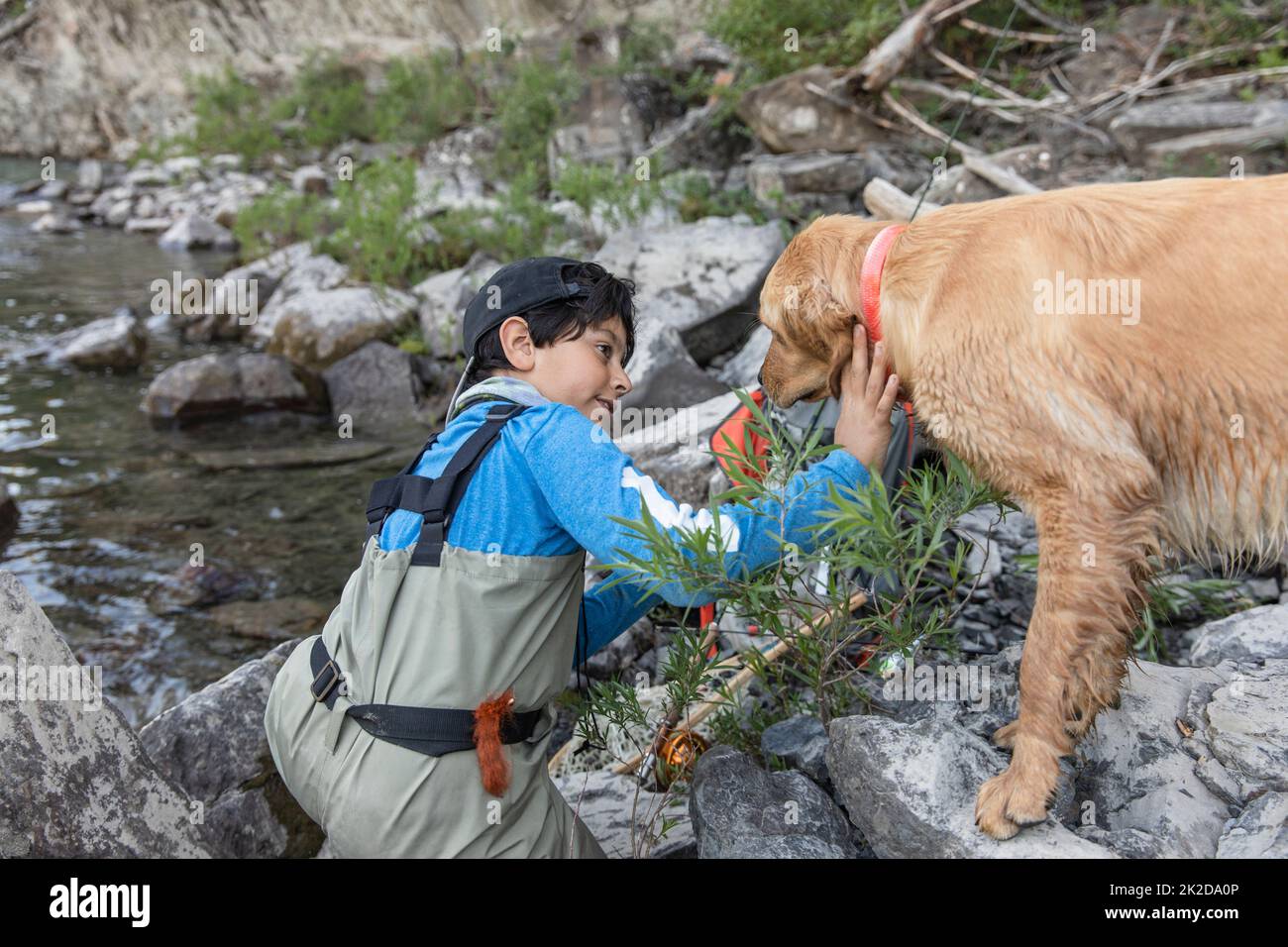 Fishing with dog hi-res stock photography and images - Alamy
