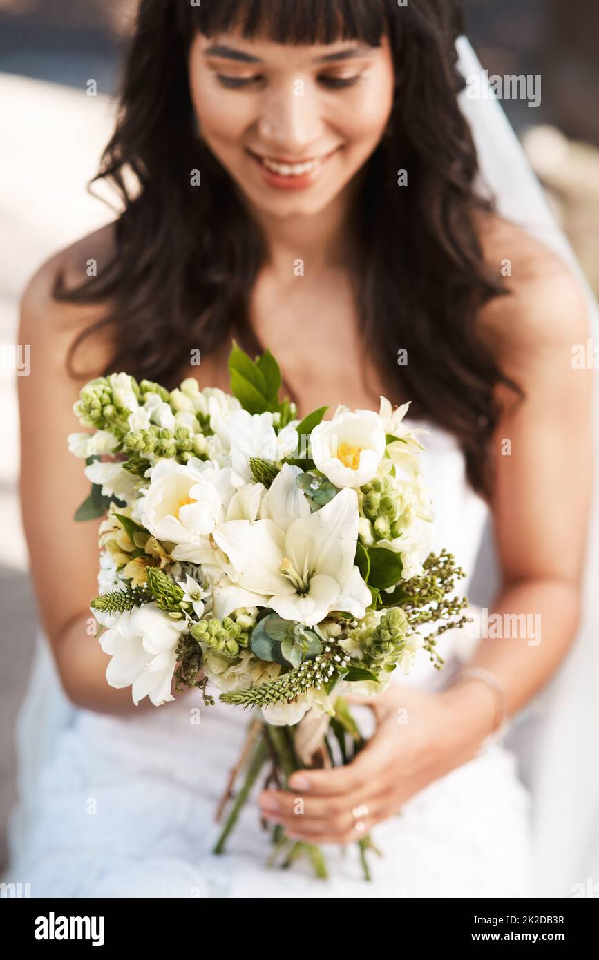 Bride alone happy outdoors hi-res stock photography and images - Alamy