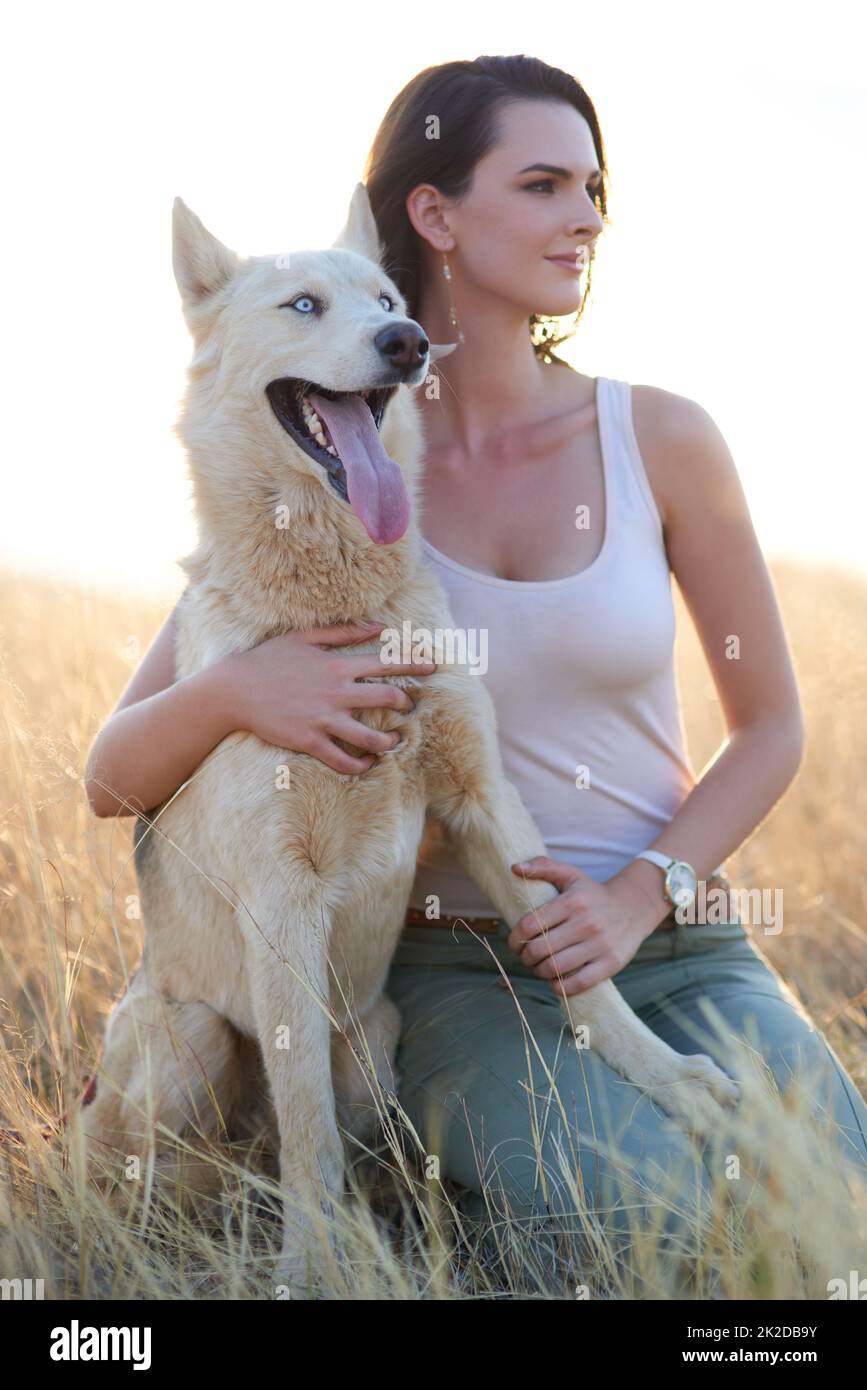 Woman love dog hi-res stock photography and images - Alamy