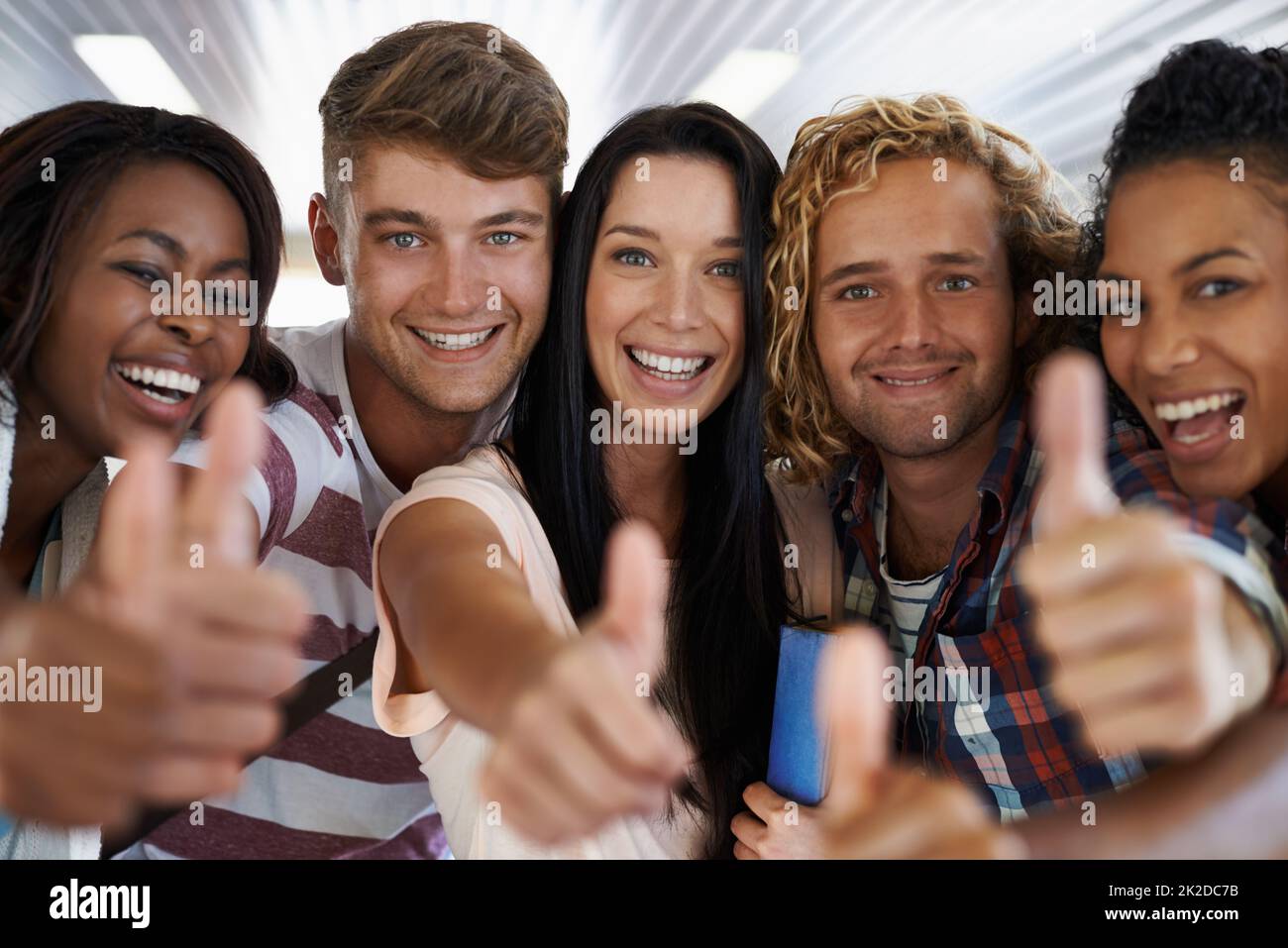 Campus carefree hi-res stock photography and images - Alamy