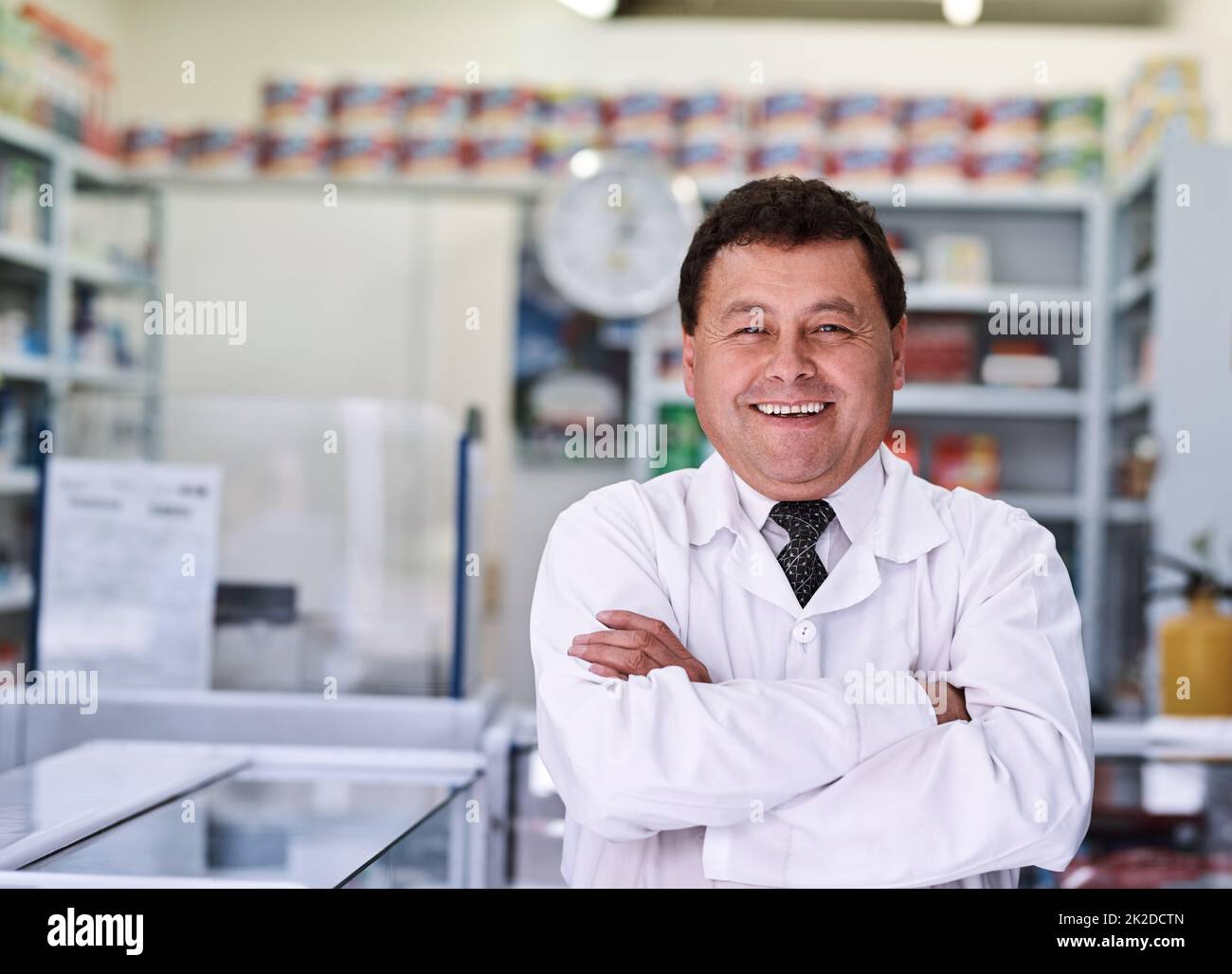 Pharmacy with pharmacist hi-res stock photography and images - Alamy