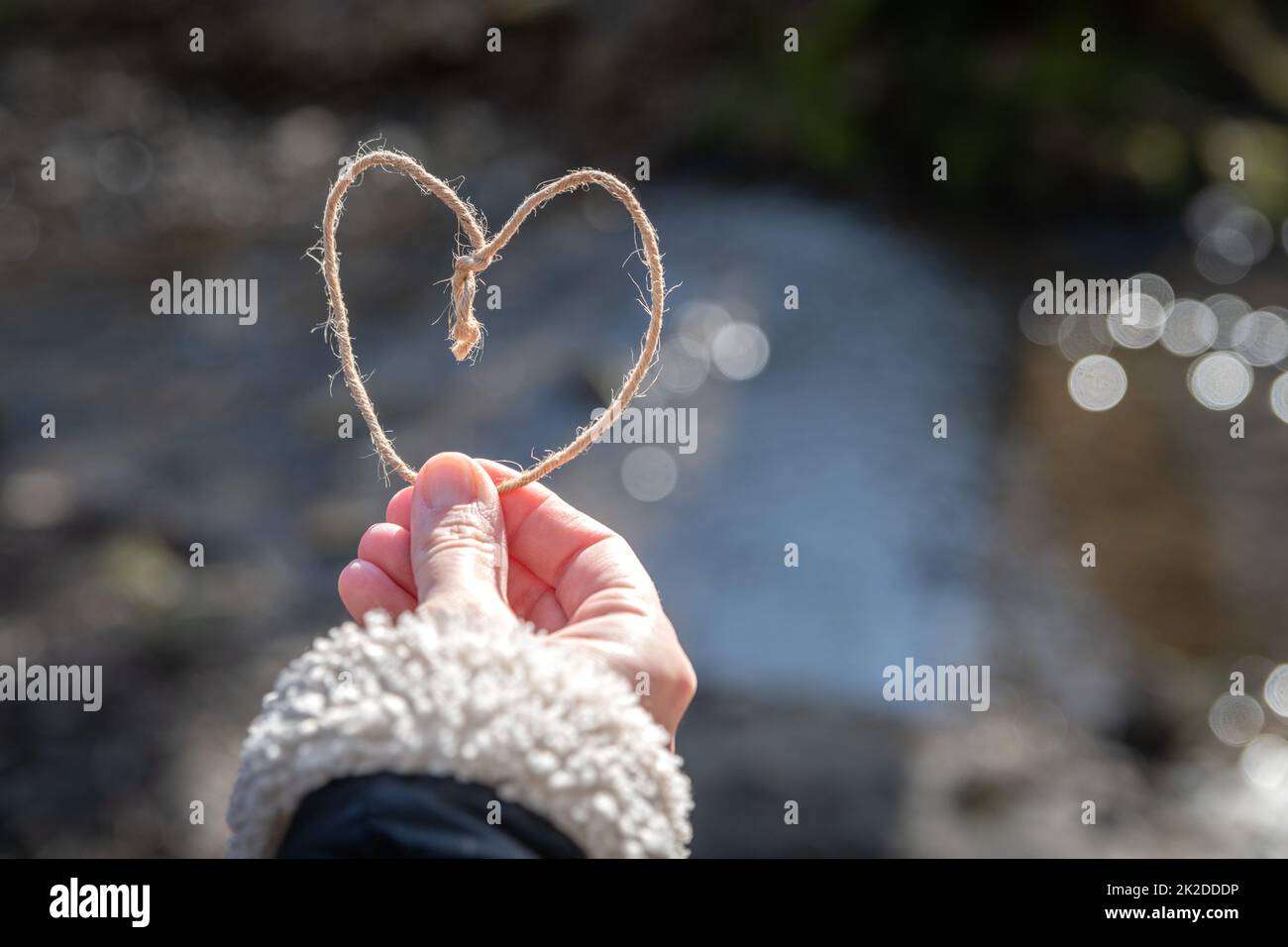 Connection symbol art hi-res stock photography and images - Alamy