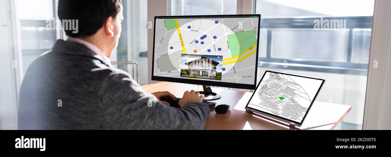 Analyzing map hi-res stock photography and images - Alamy