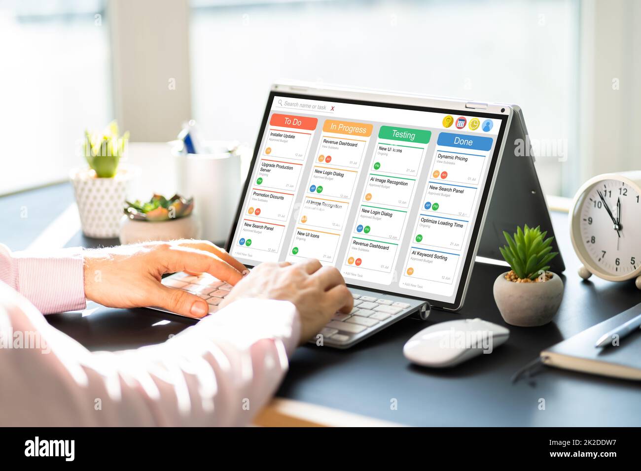 Agile project scrum management hi-res stock photography and images - Alamy