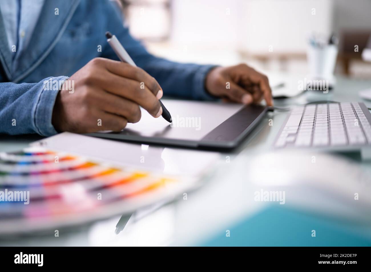 Professional accountant hi-res stock photography and images - Alamy