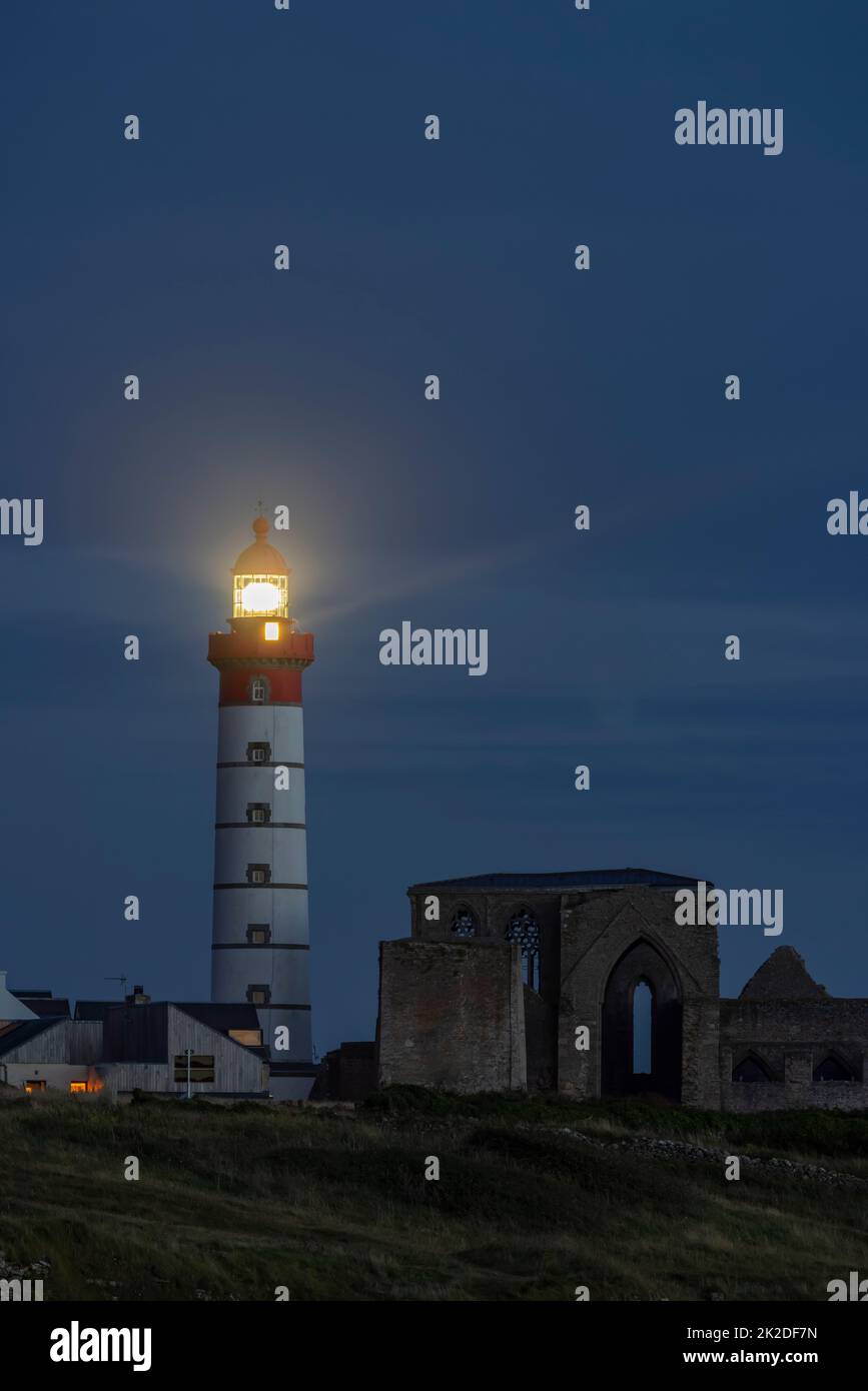 Saint-Mathieu Lighthouse, Pointe Saint-Mathieu in Plougonvelin ...