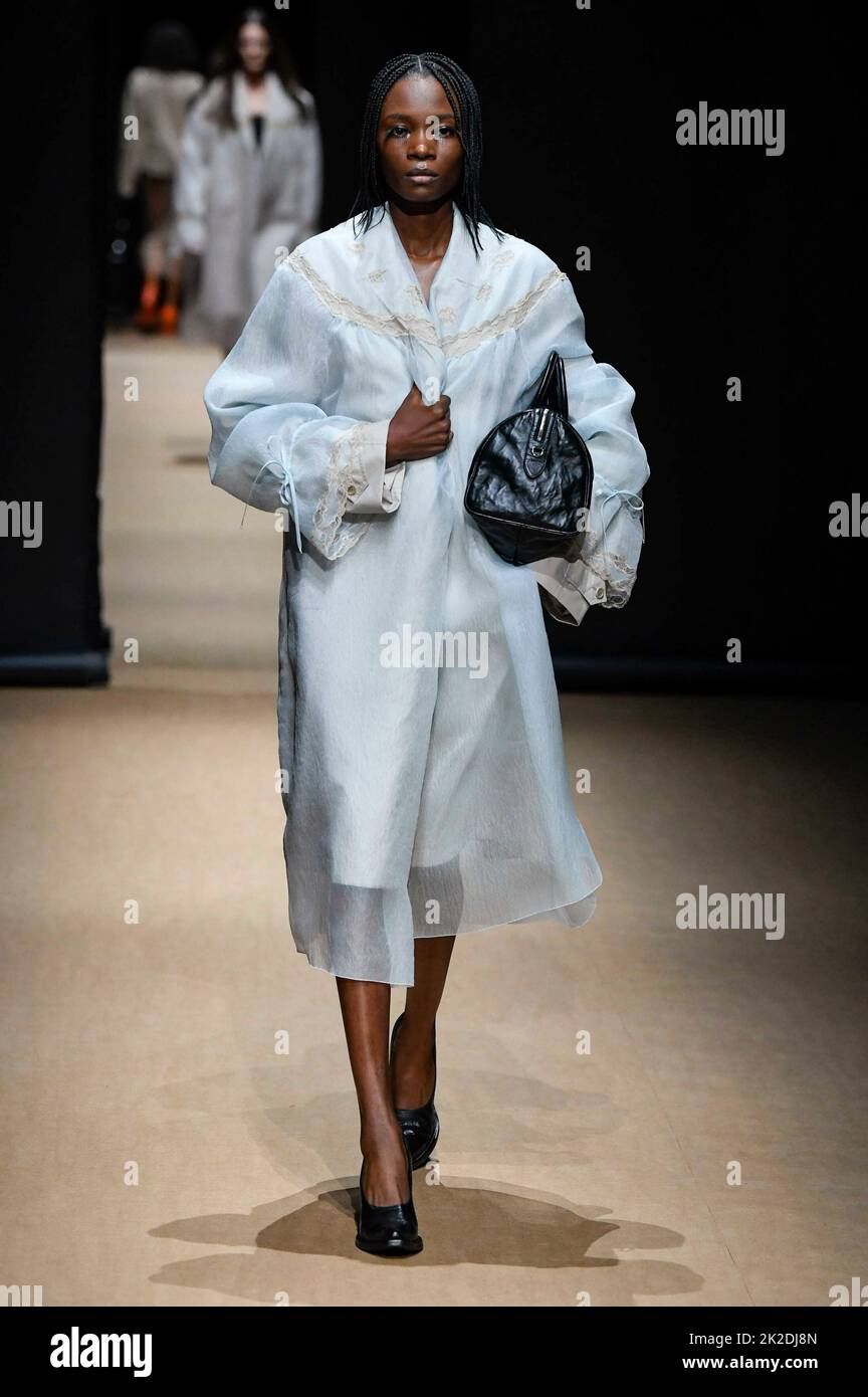 Milan, Italien. 22nd Sep, 2022. PRADA SS23 runway during Milan fashion ...