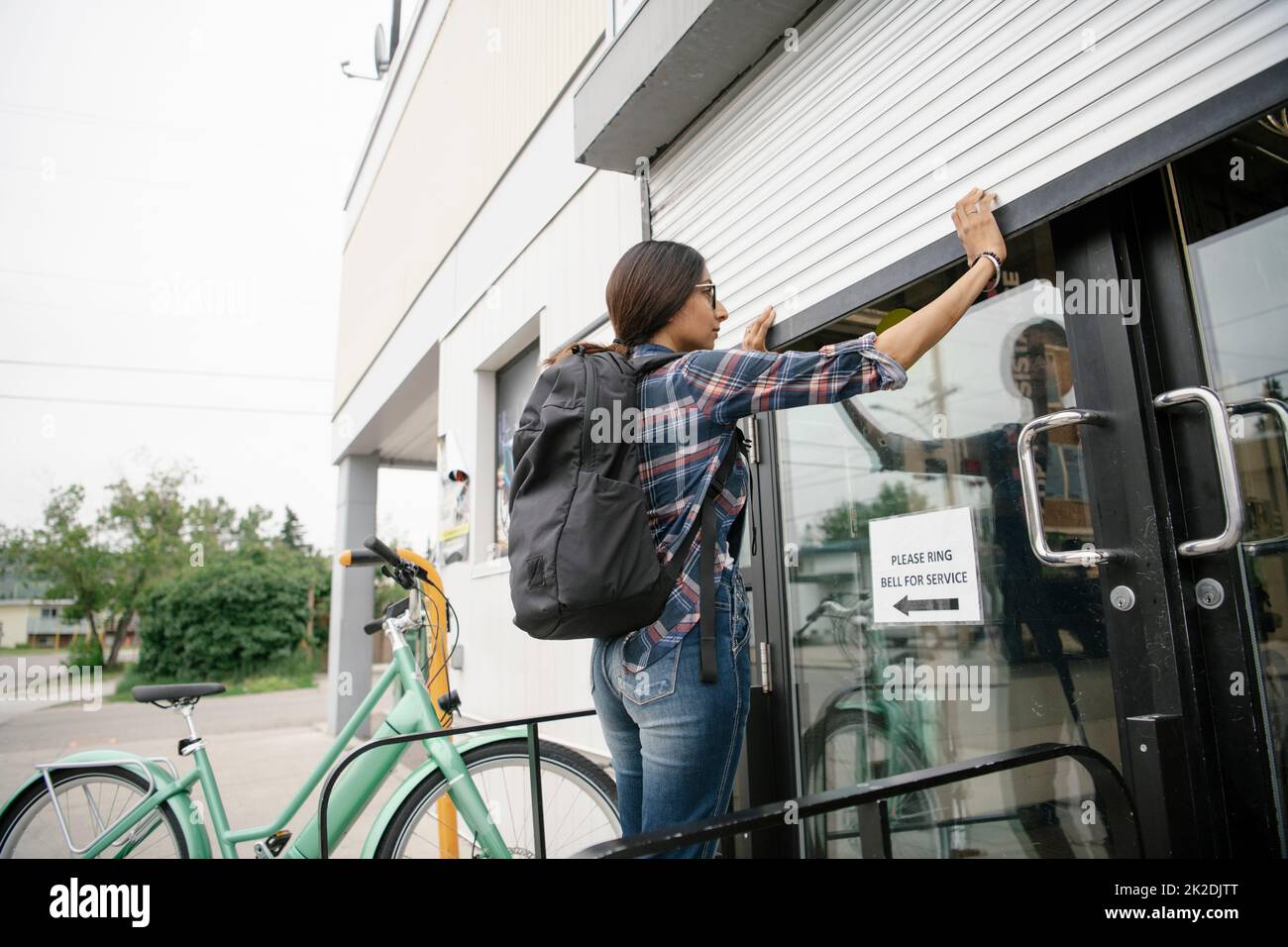 Entry gate hi-res stock photography and images - Alamy