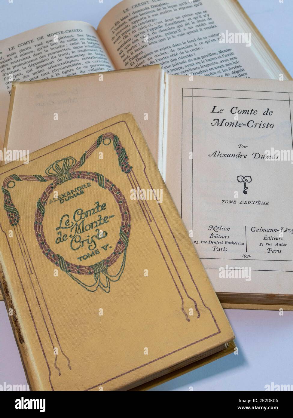 Vintage French Books of The Count of Monte-Cristo Stock Photo - Alamy