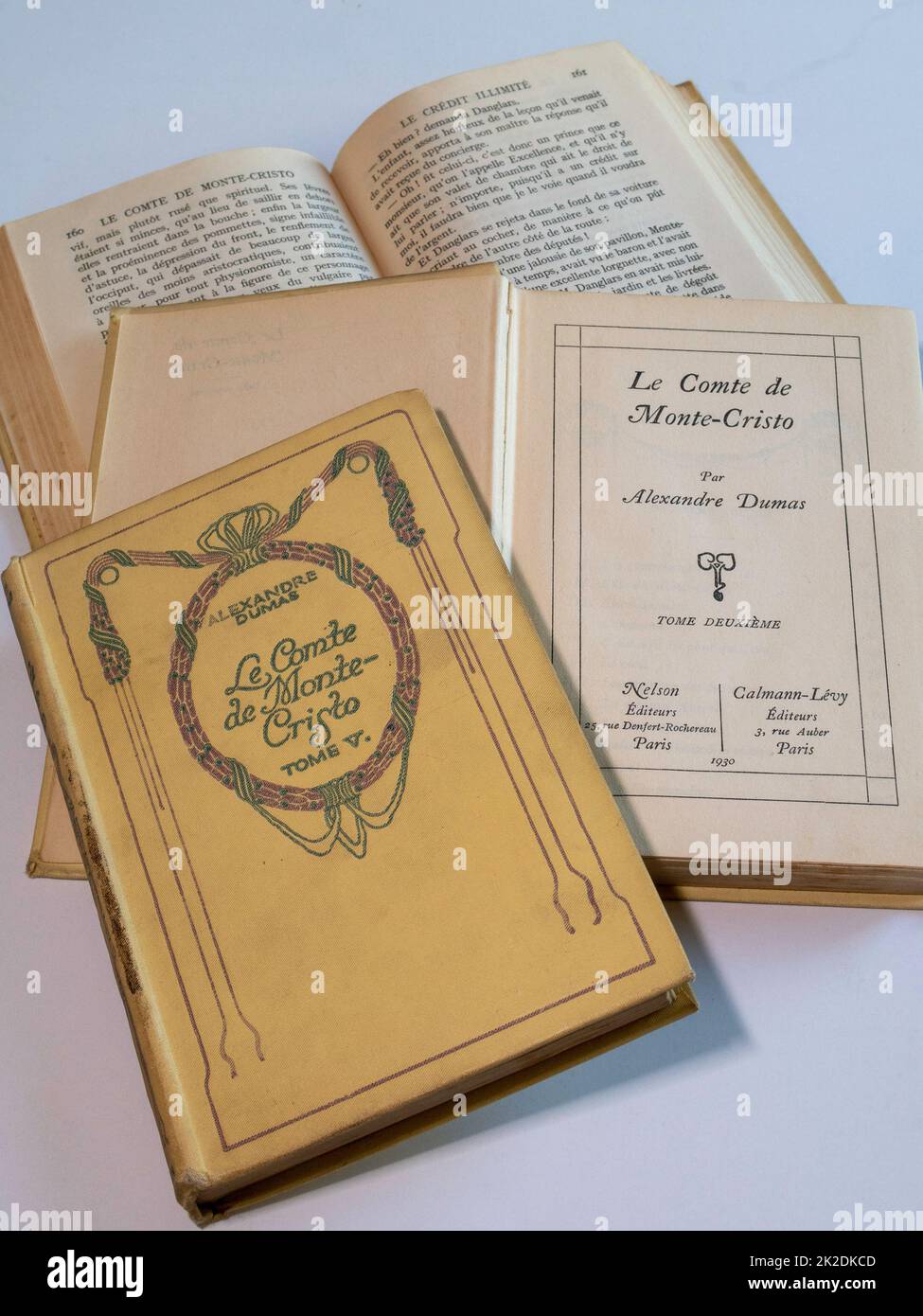 Vintage French Books of The Count of Monte-Cristo Stock Photo - Alamy