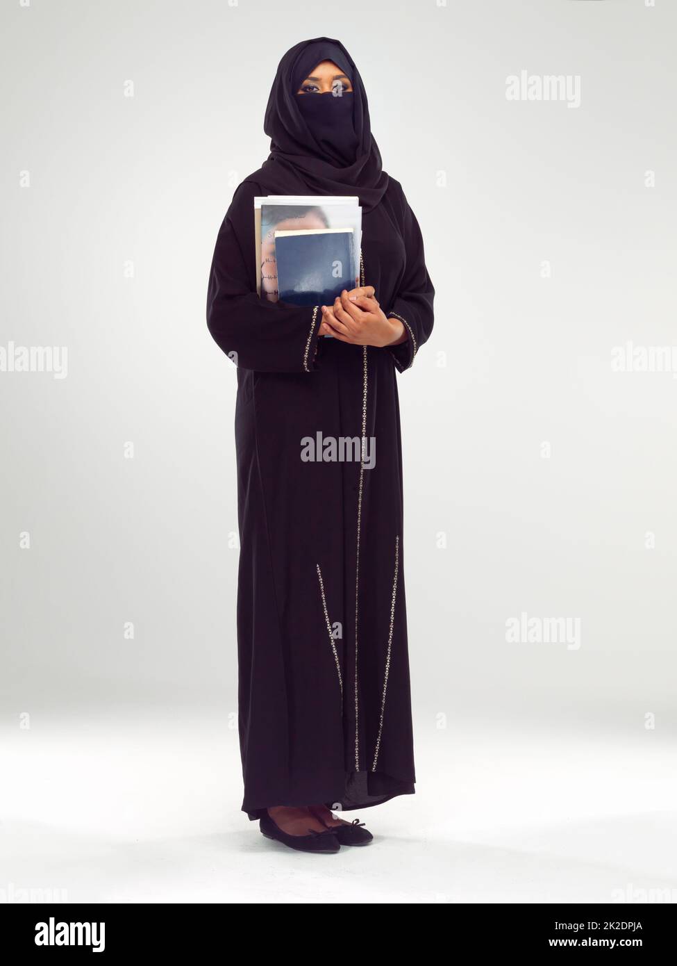 Burqa hi-res stock photography and images - Alamy