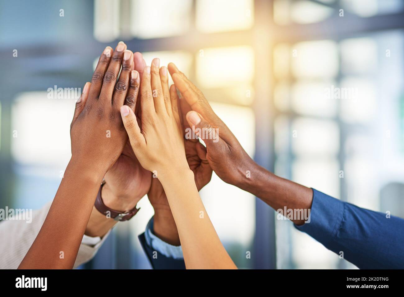 Hands working together hi-res stock photography and images - Alamy