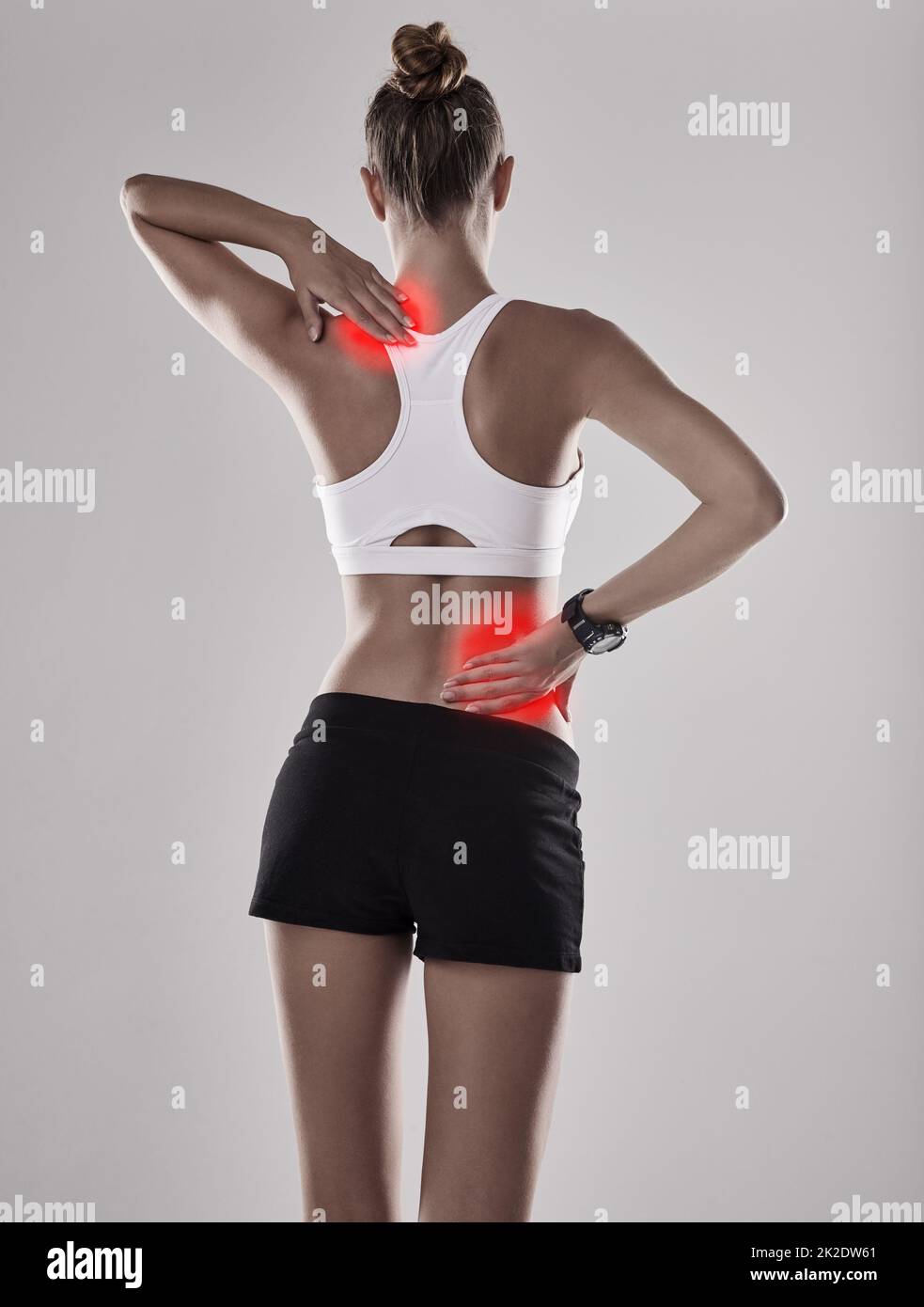 Injured sportswomen hi-res stock photography and images - Alamy