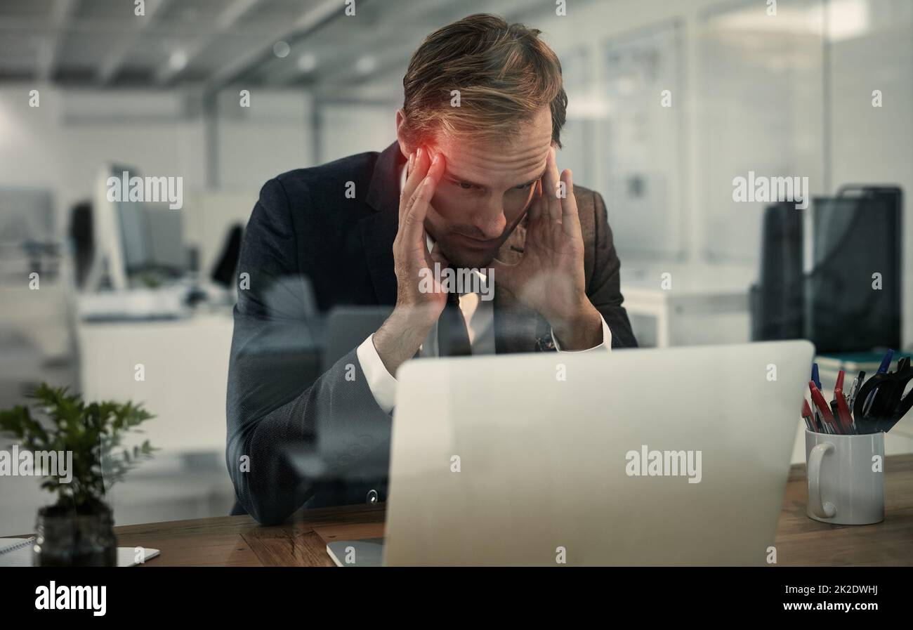 Stressed looking at laptop hi-res stock photography and images - Alamy
