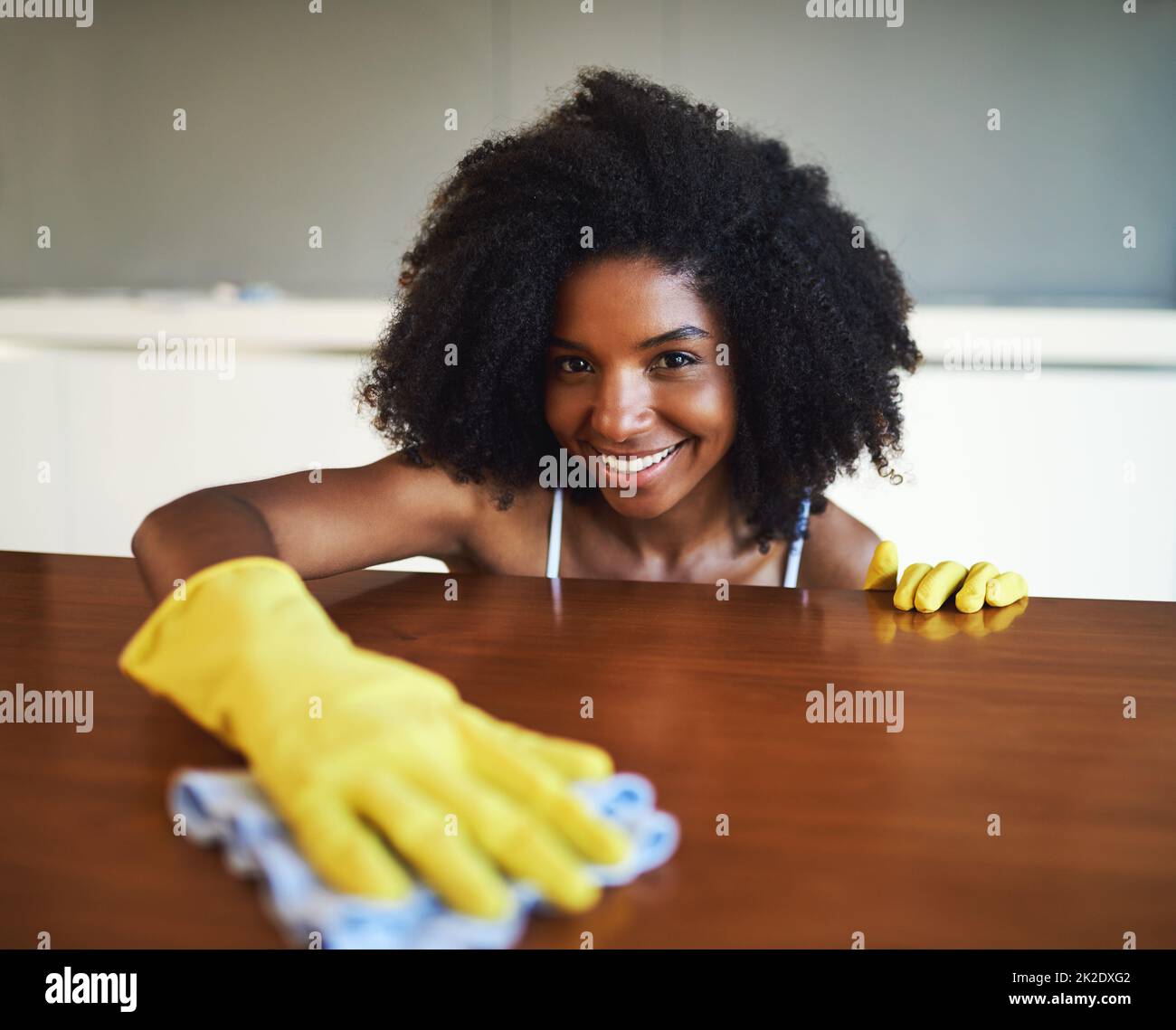 Wiping counter clean cleaning hi-res stock photography and images - Alamy