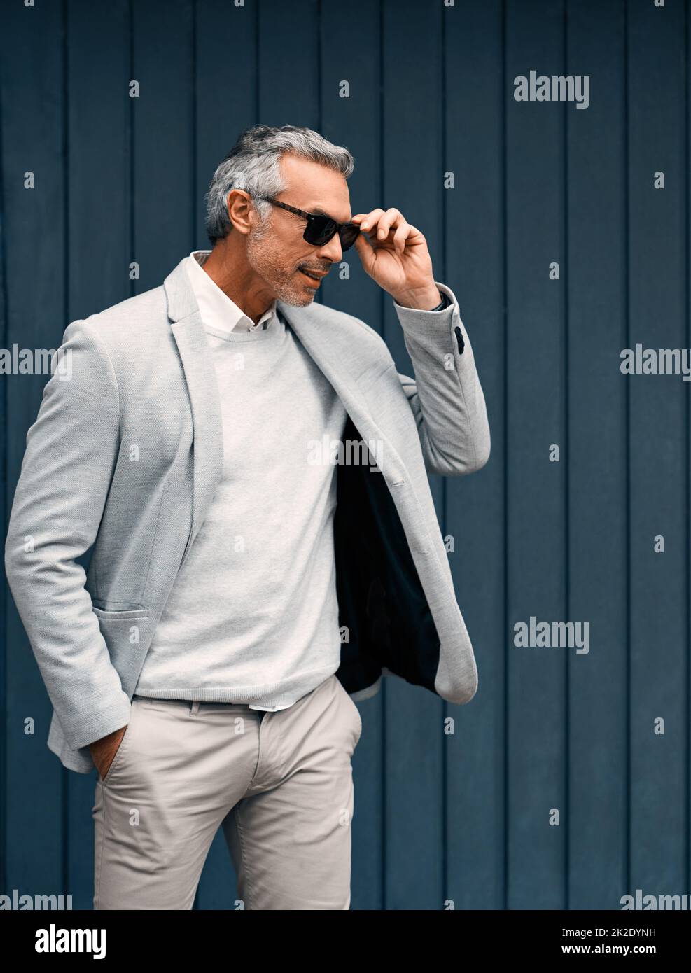Smartly dressed hi-res stock photography and images - Alamy