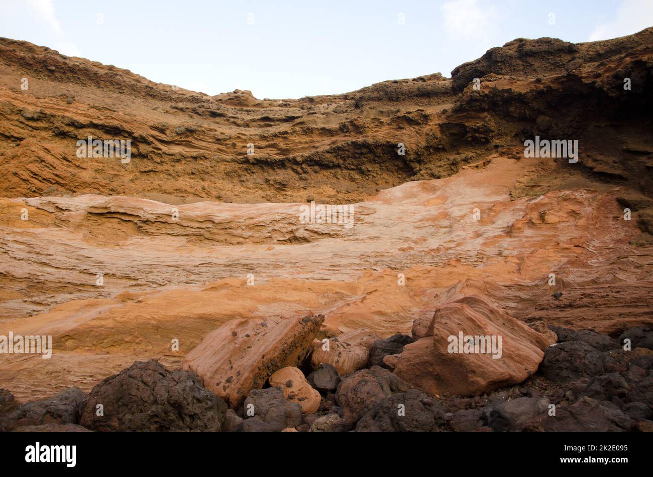 Cliff and rocks hi-res stock photography and images - Alamy