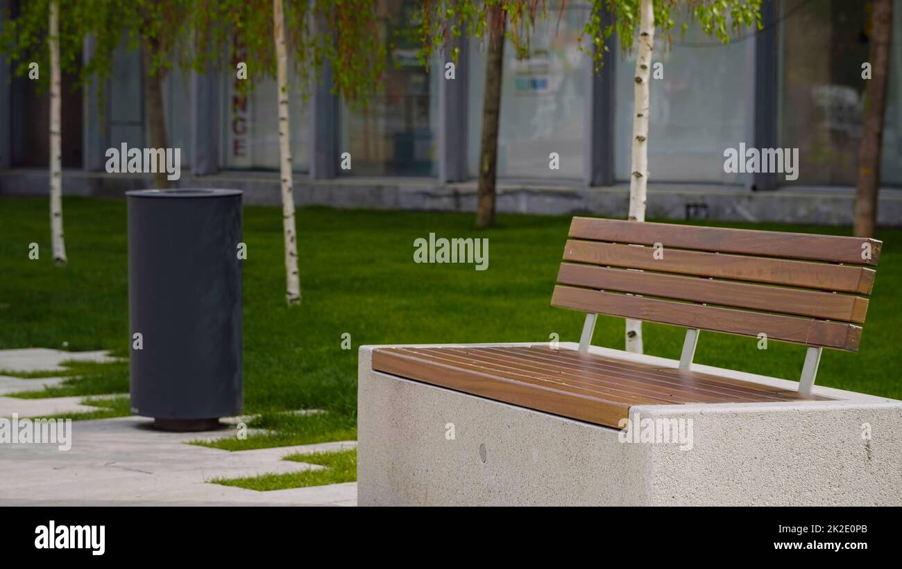 Park bank hi-res stock photography and images - Alamy