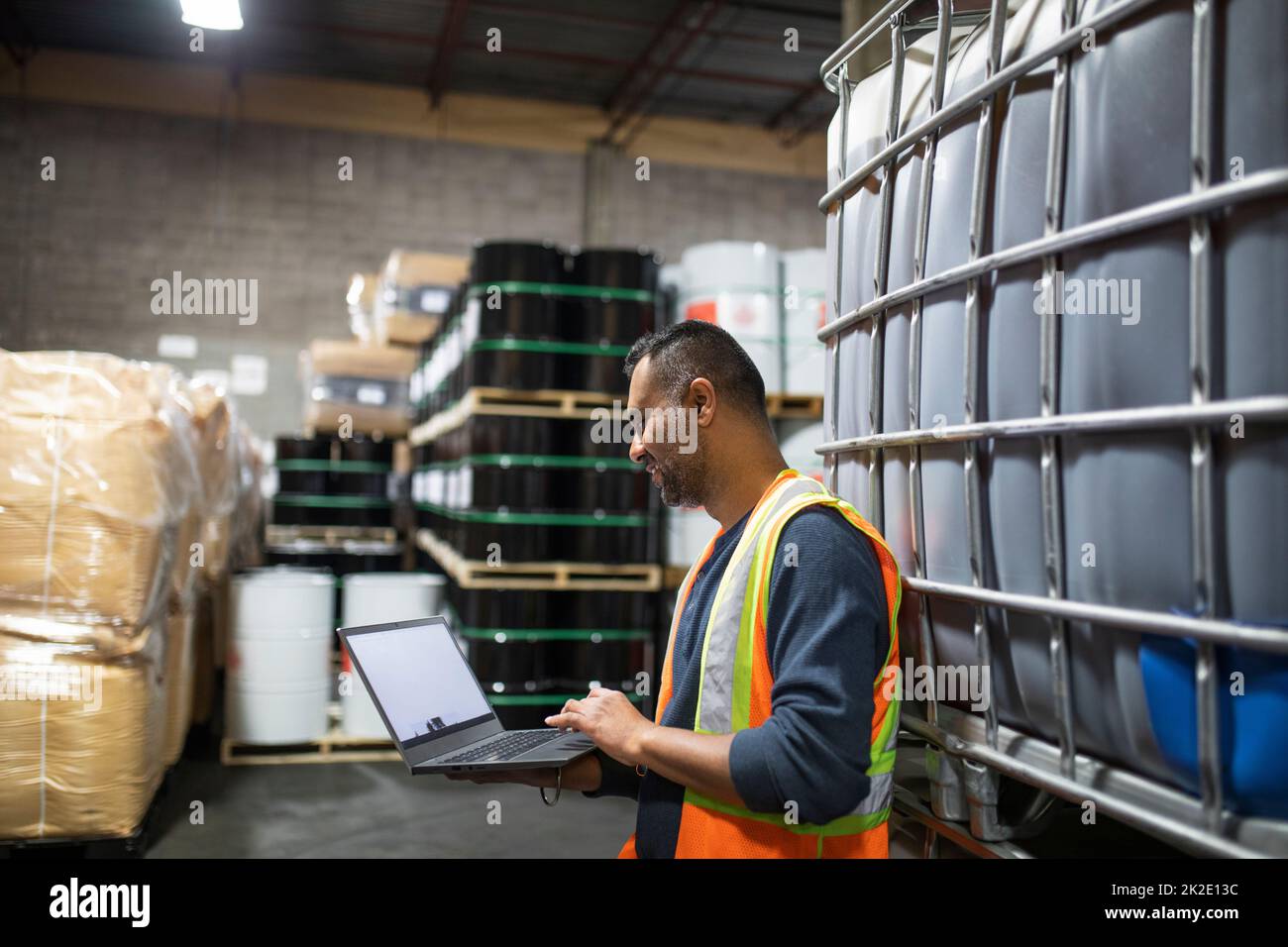 Inventory system hi-res stock photography and images - Alamy