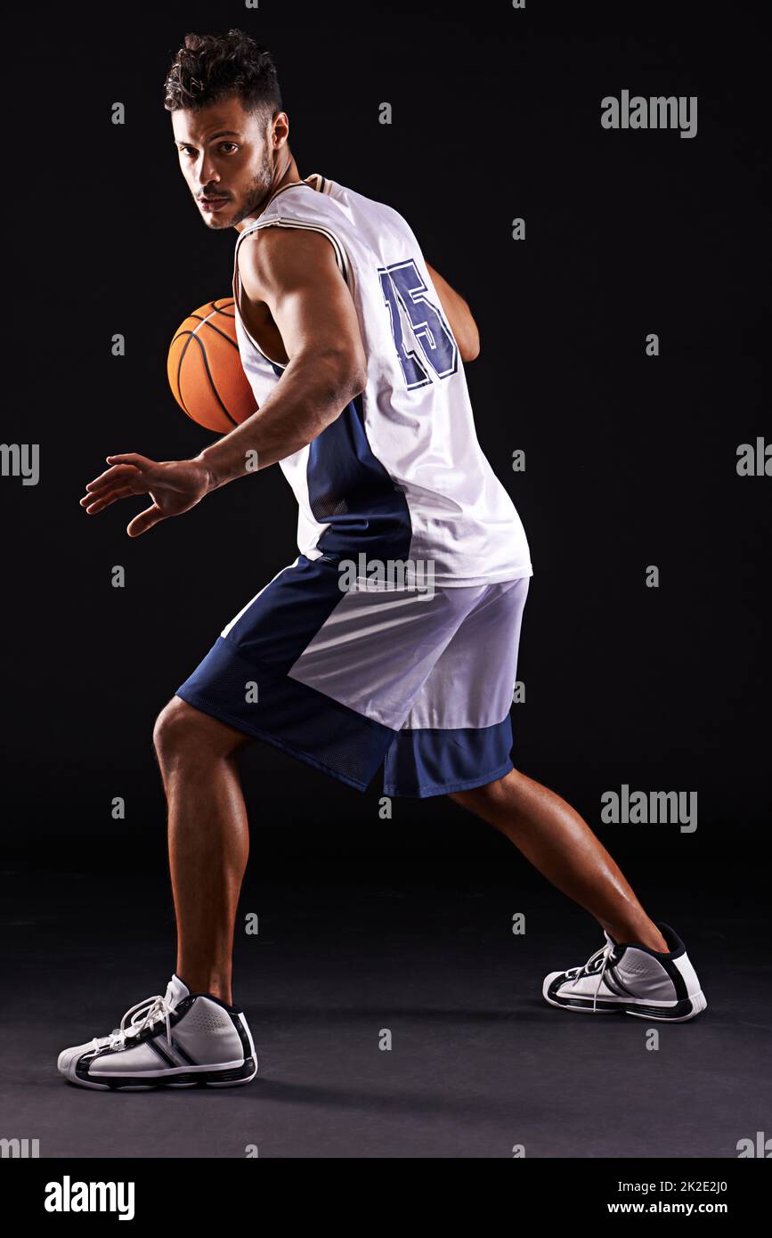 Dark indoor basketball hi-res stock photography and images - Alamy