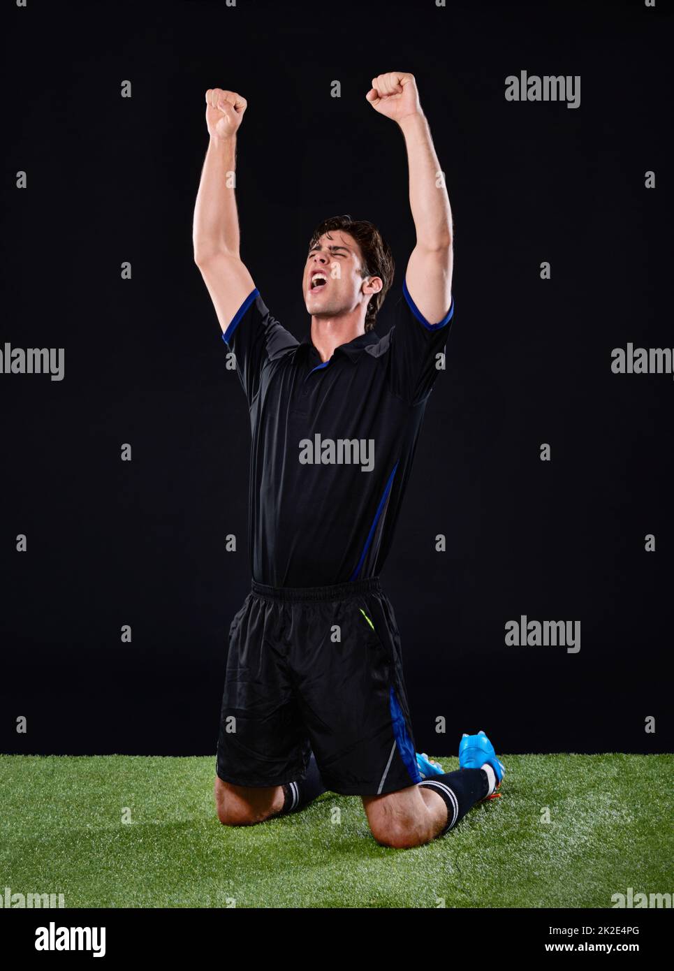 Soccer player celebrating hi-res stock photography and images - Alamy