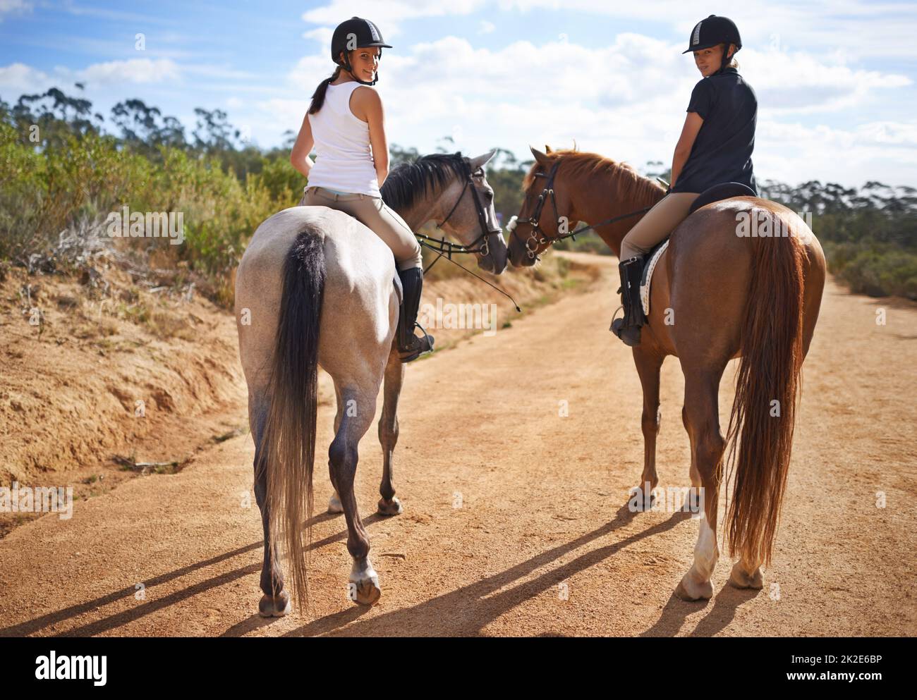 Rear view of a horse and jockey hi-res stock photography and images - Alamy