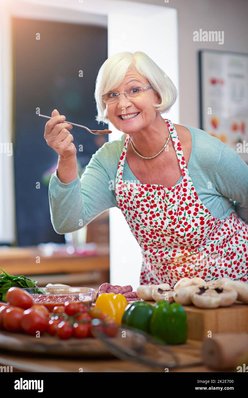 What tastes like home hi-res stock photography and images - Alamy