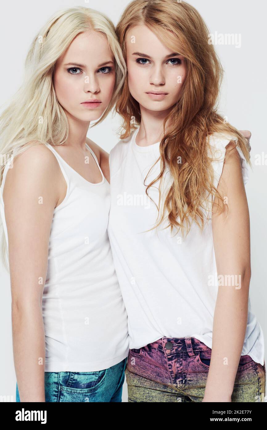 Young models hi-res stock photography and images - Alamy