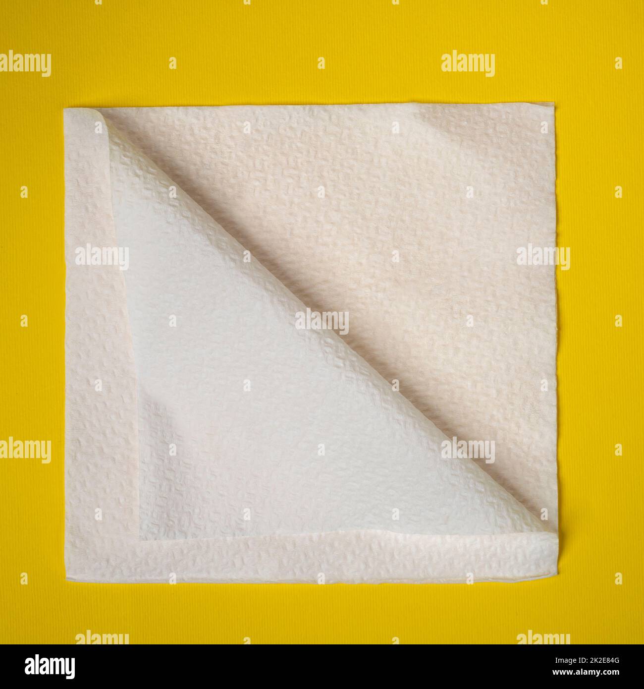 Paper napkin texture hi-res stock photography and images - Alamy