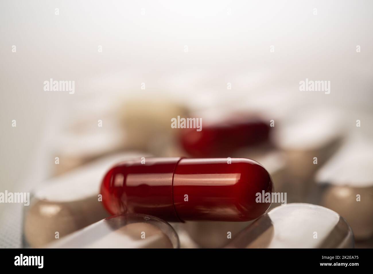 Pain capsules hi-res stock photography and images - Alamy
