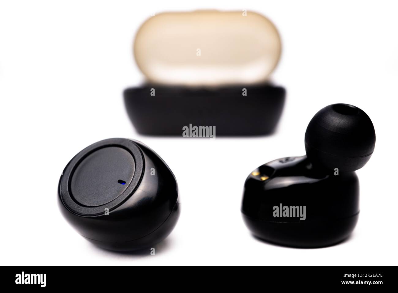 Wireless in ear hi-res stock photography and images - Alamy