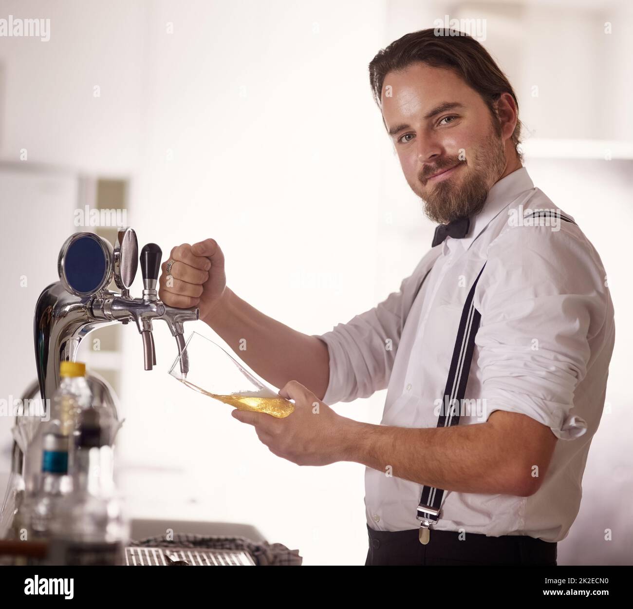 Barman beard hi-res stock photography and images - Alamy