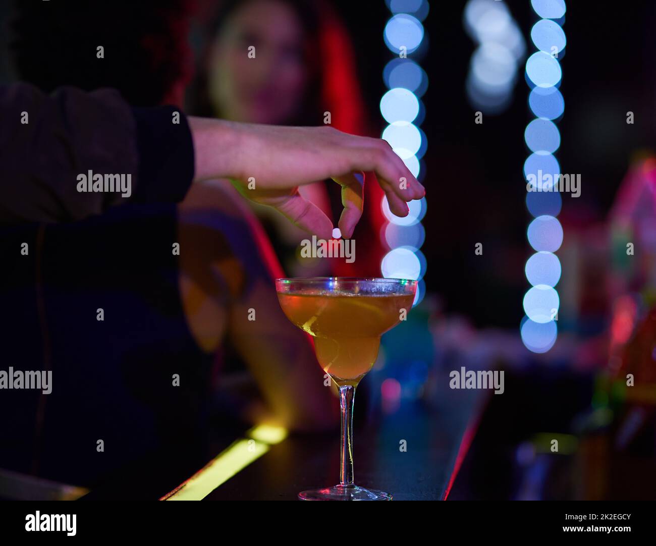 Woman man alcohol real people hi-res stock photography and images - Alamy