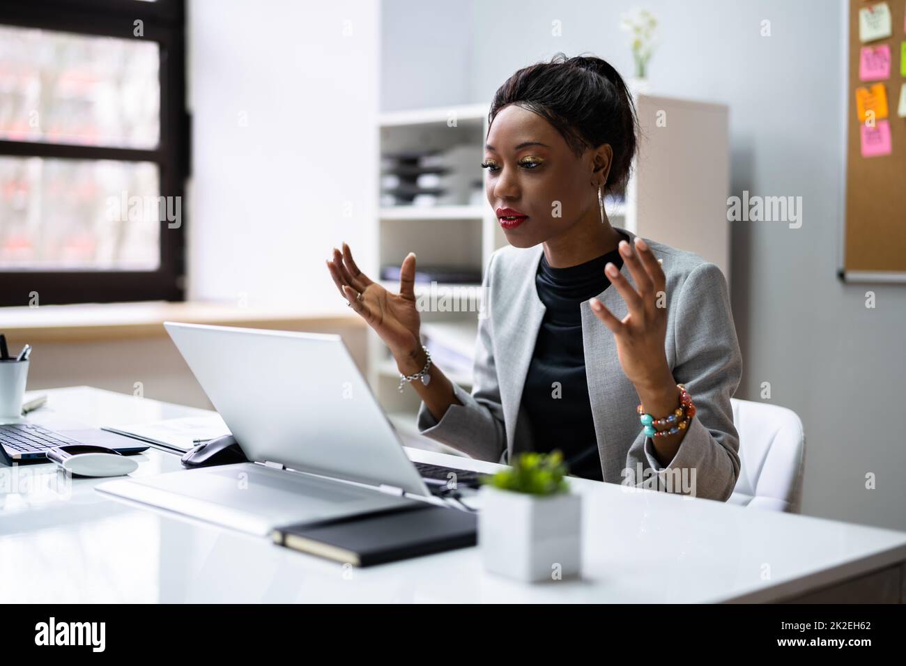 Shouting of emotion hi-res stock photography and images - Alamy