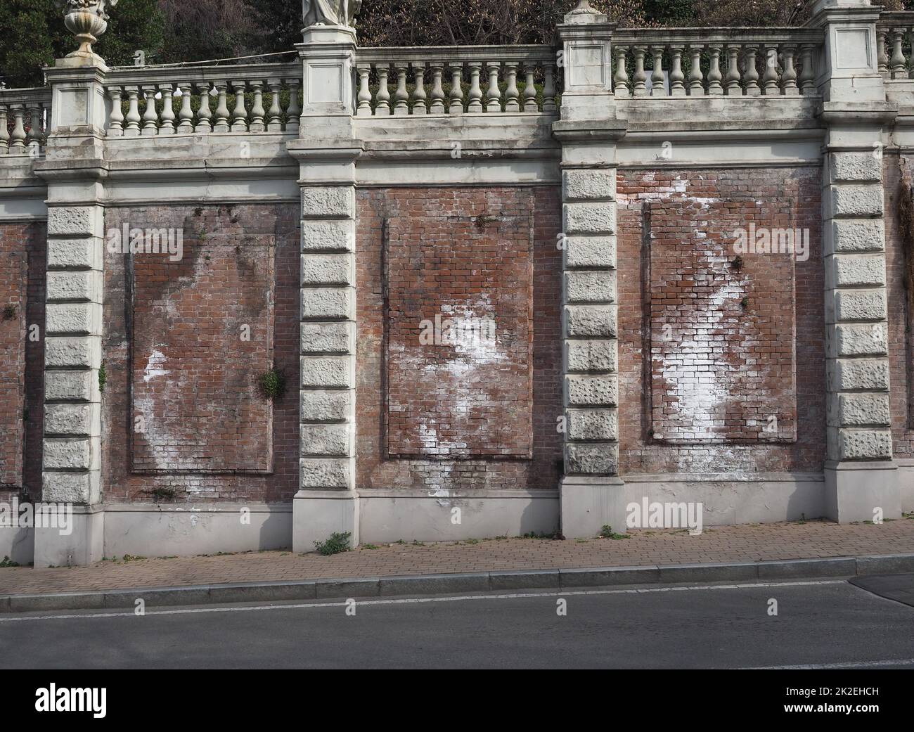 Efflorescence wall hi-res stock photography and images - Alamy