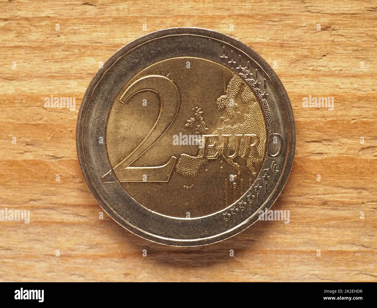 2 Euro coin common side, currency of Europe Stock Photo - Alamy