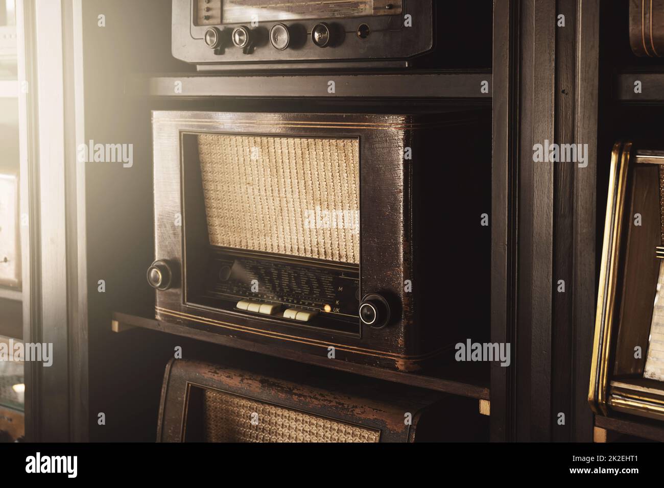 Radio receivers hi-res stock photography and images - Alamy
