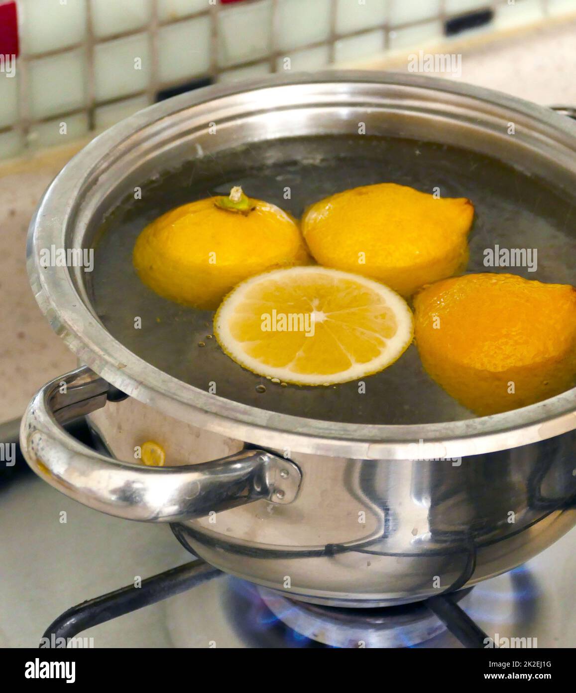Fruit boiling in a pot hi-res stock photography and images - Alamy