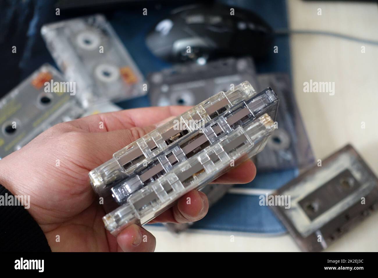 Indispensable classic tape cassettes of the 90s, cassettes for close-up ...