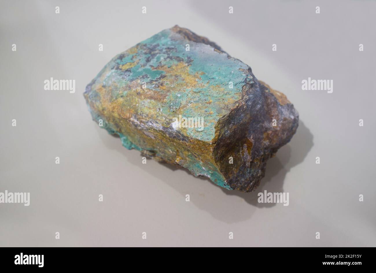 Raw malachite hi-res stock photography and images - Alamy