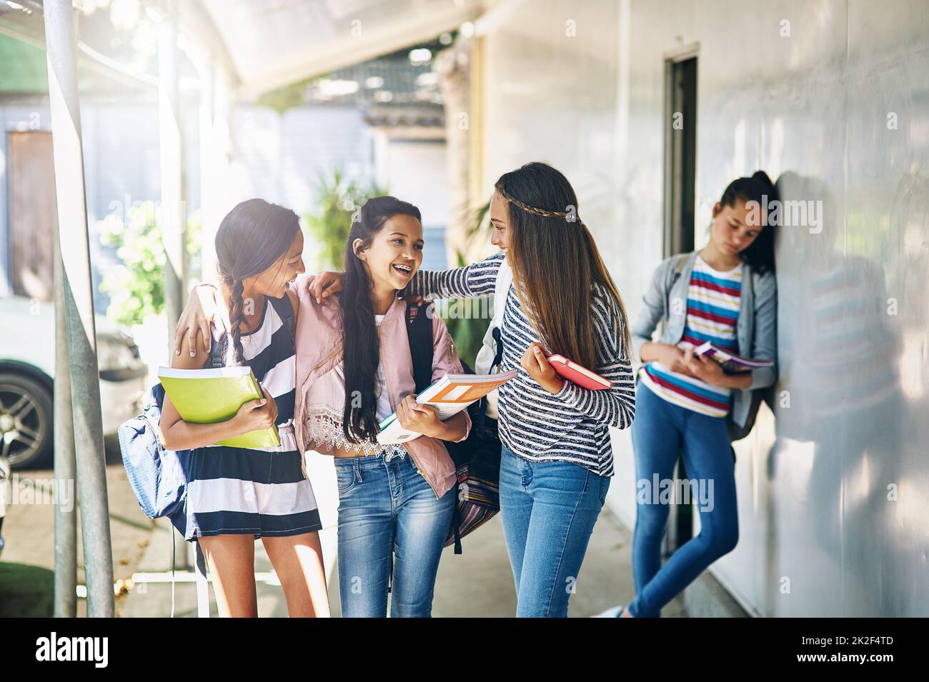 Group of schoolgirls hi-res stock photography and images - Alamy