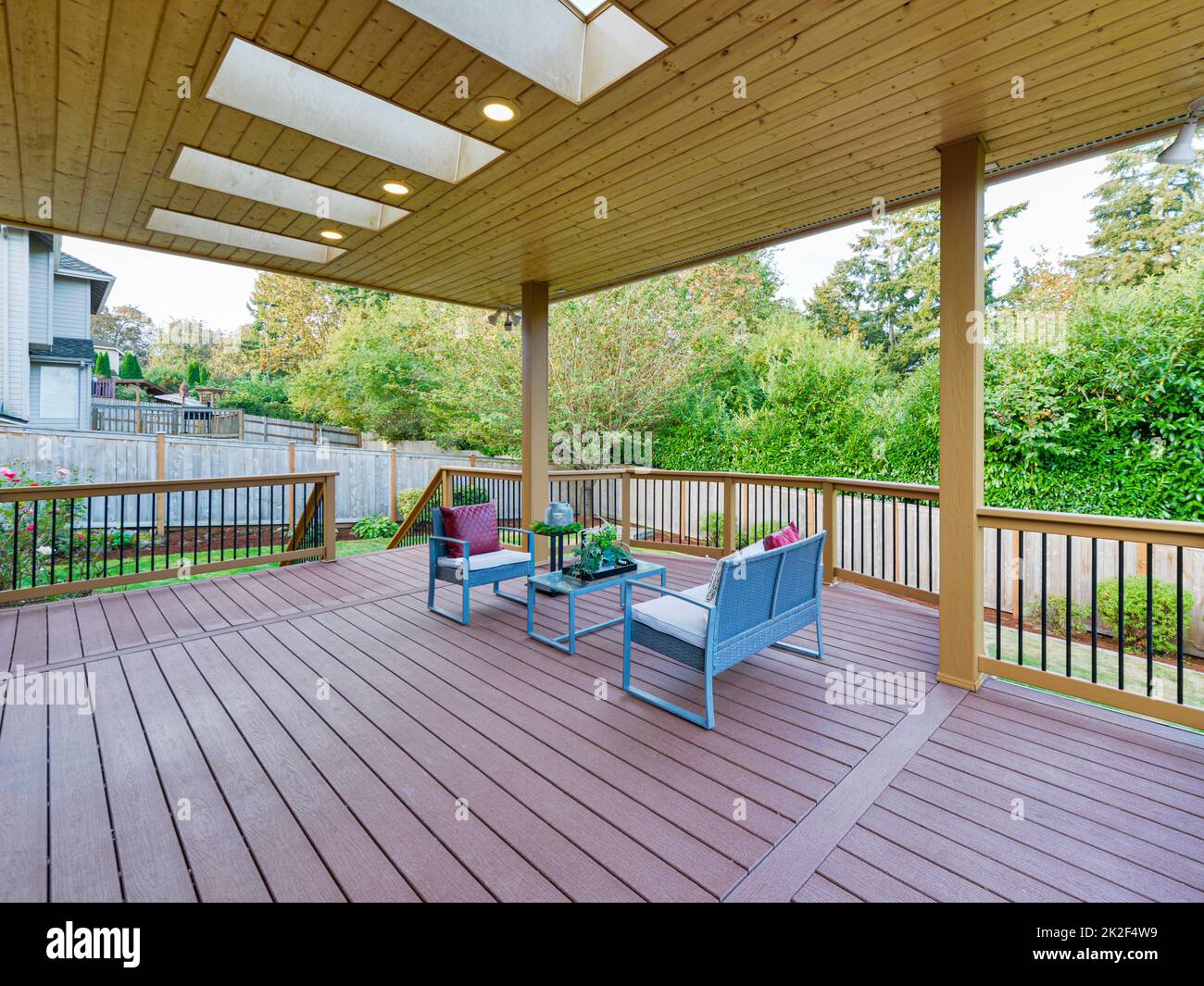 Backyard interior design hi-res stock photography and images - Alamy