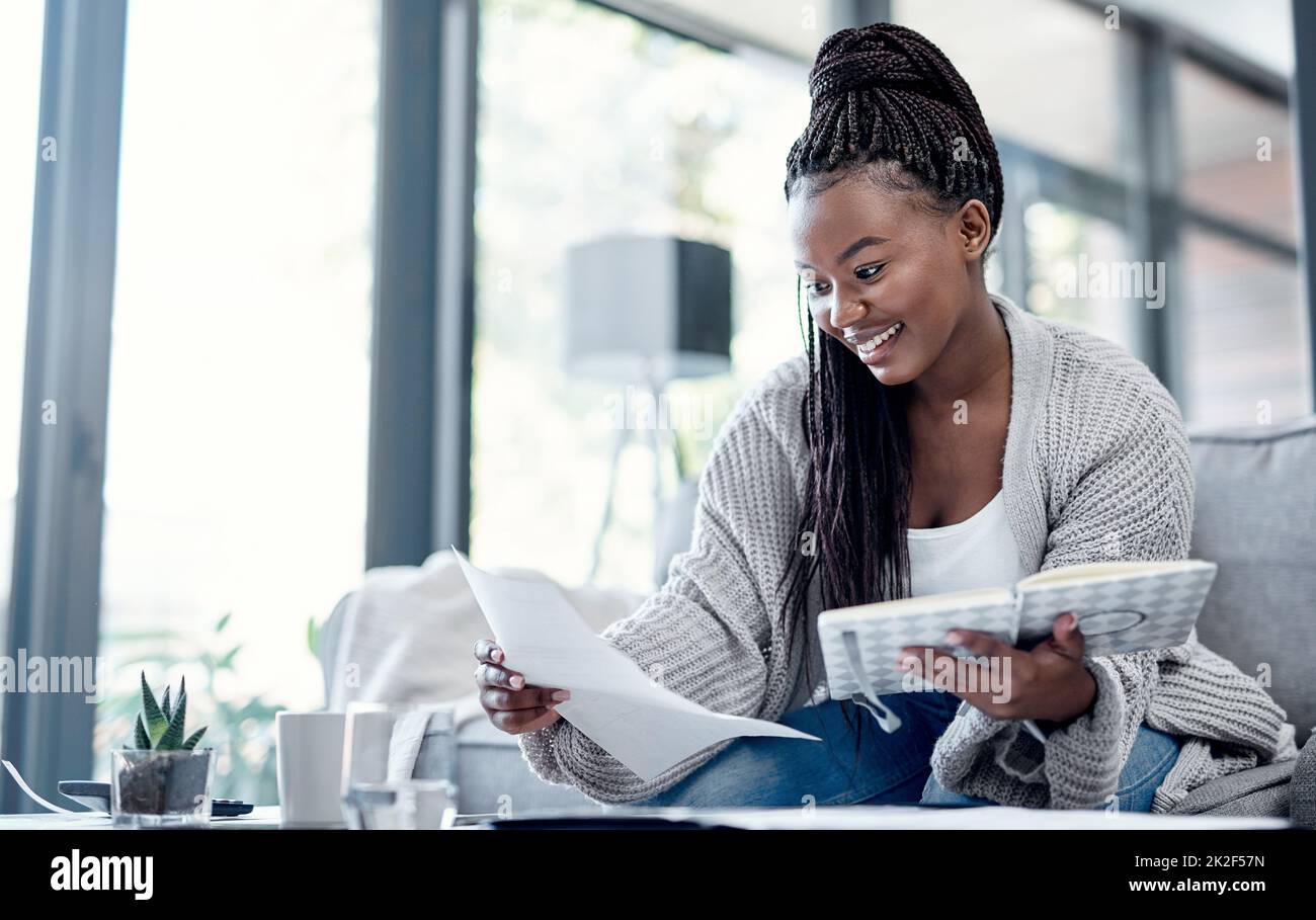 Financial education african women hi-res stock photography and images ...