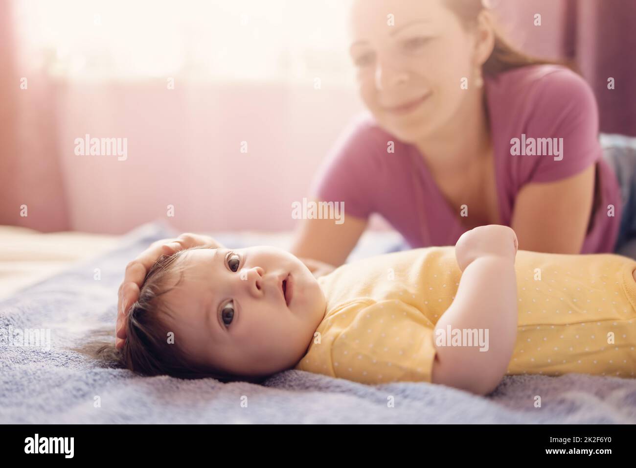 Baby parent bedroom hi-res stock photography and images - Alamy