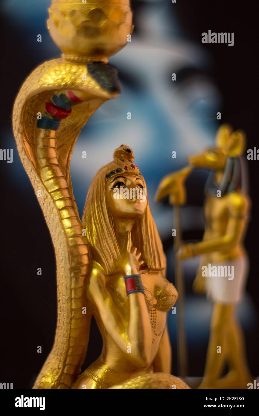 Egyptian anubis sculpture hi-res stock photography and images - Alamy