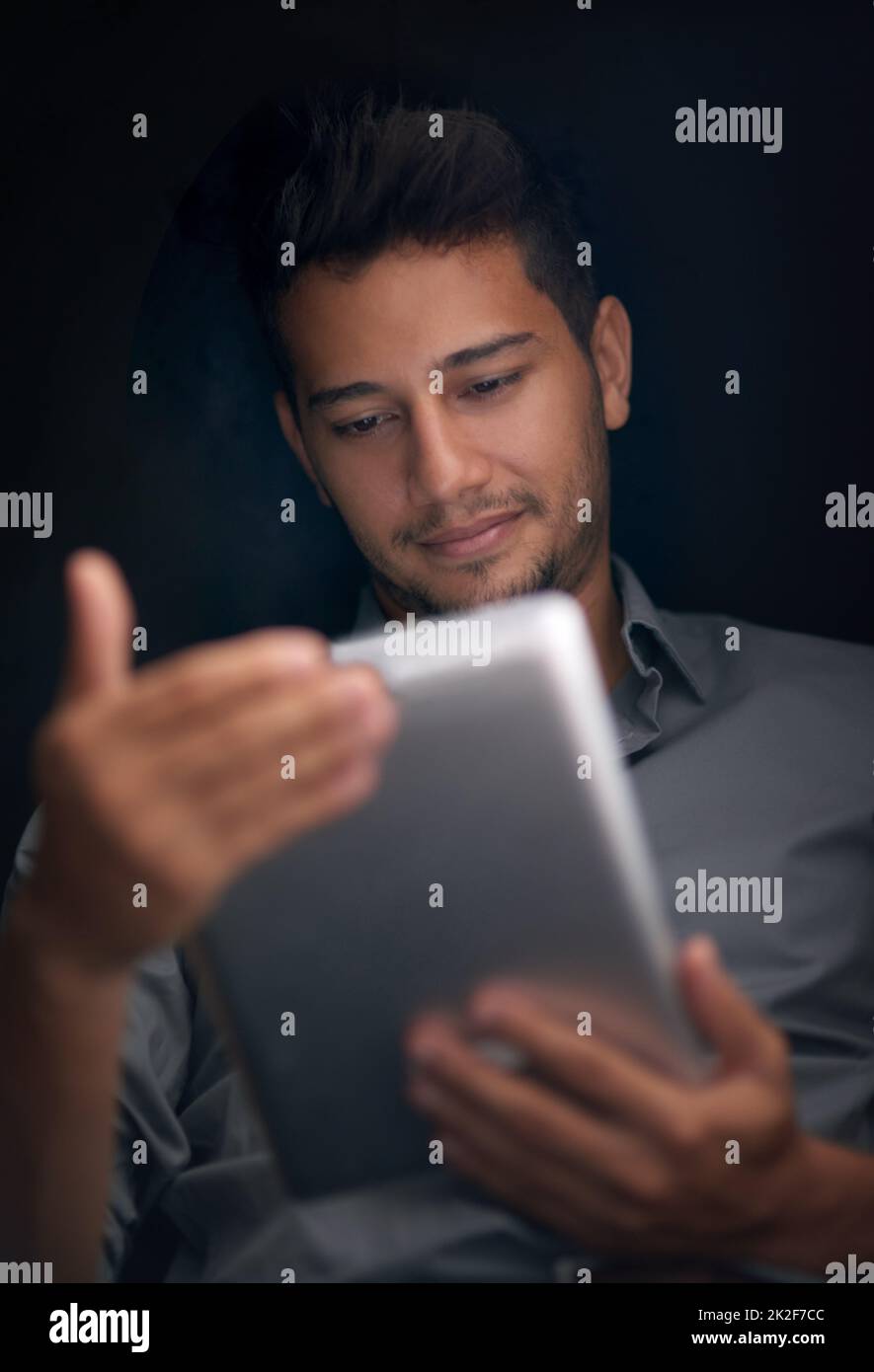 Night technology hi-res stock photography and images - Alamy