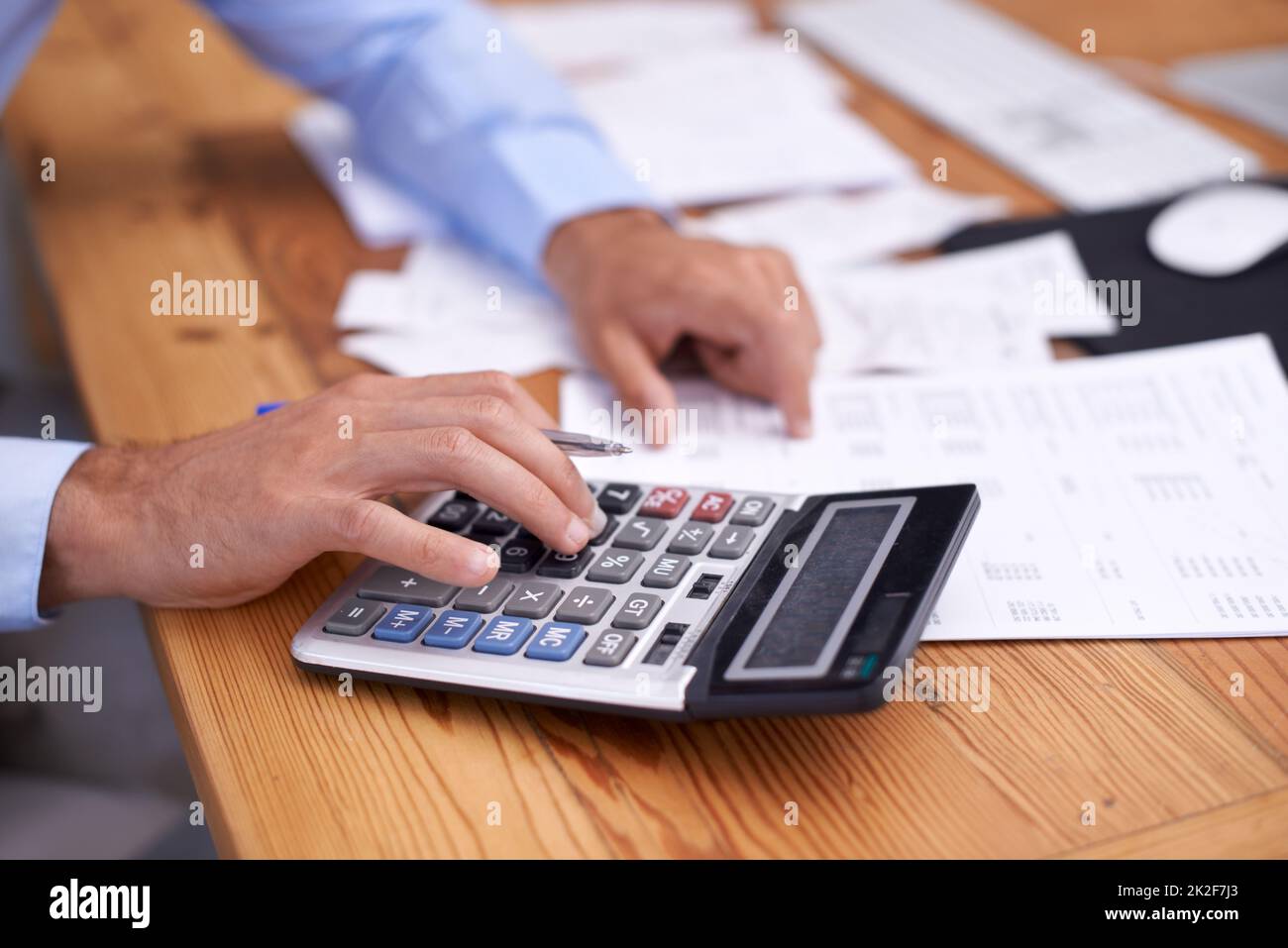 Calculating figures hi-res stock photography and images - Alamy